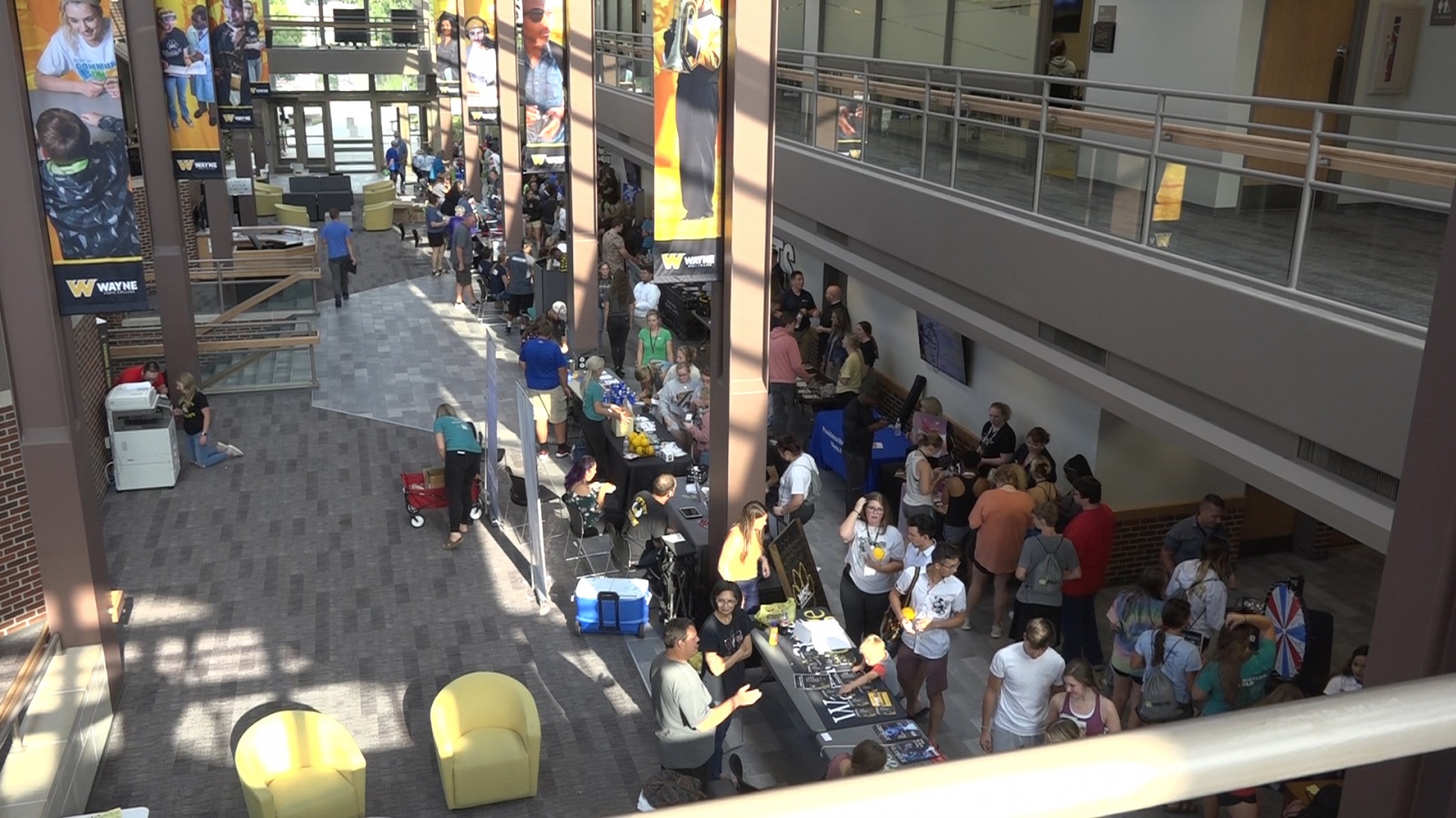 Business Expo Takes Over WSC Kanter Student Center Atrium | WDN – Wayne ...