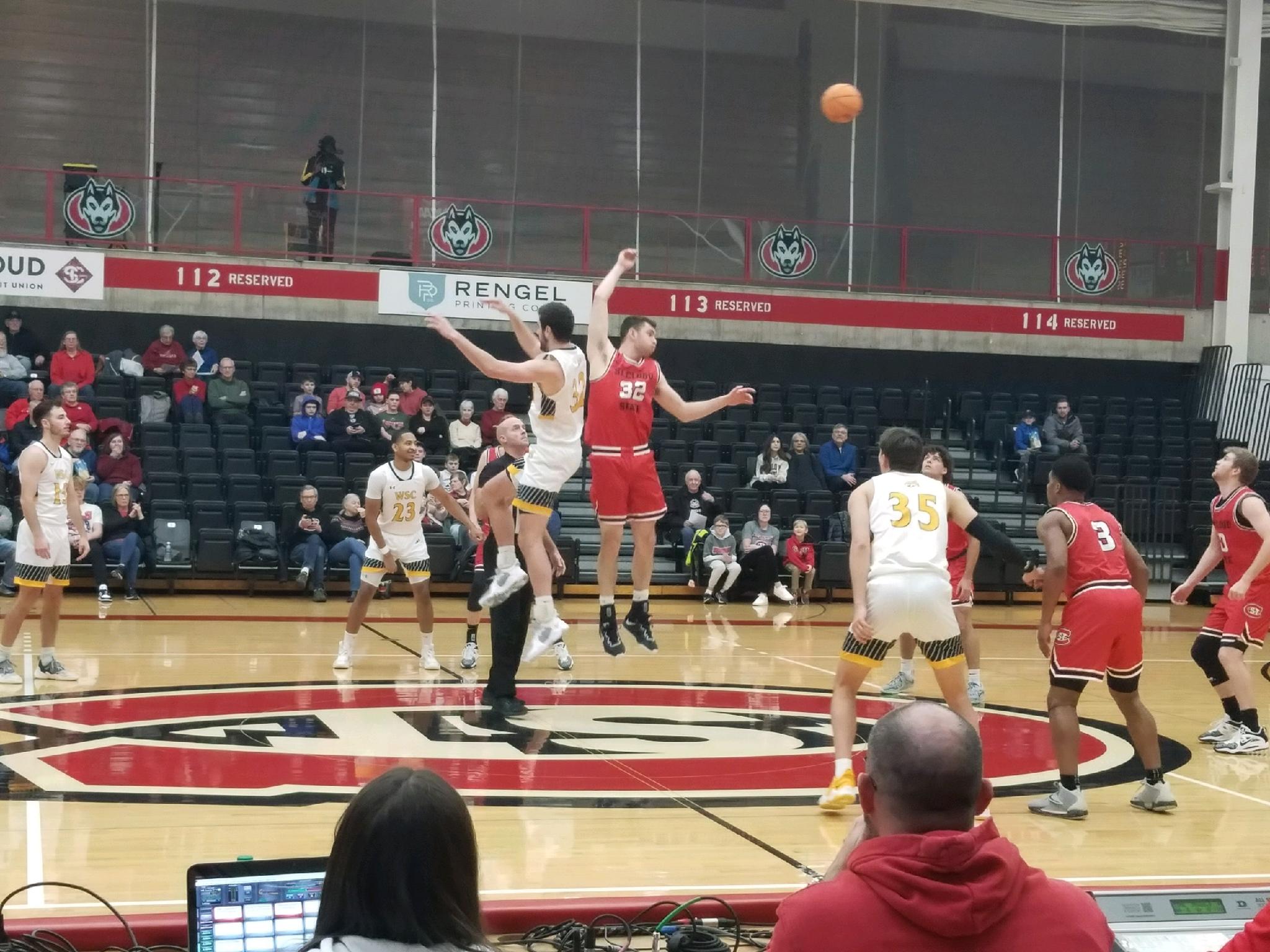 Wildcats Split Final Cross Division Doubleheader, Janssen Moves Past ...