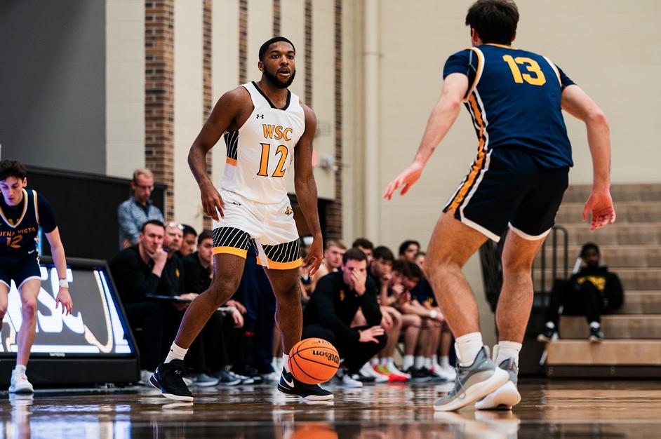 Wildcats End Losing Streak, Close Out Non-Conference Play With Dominant ...