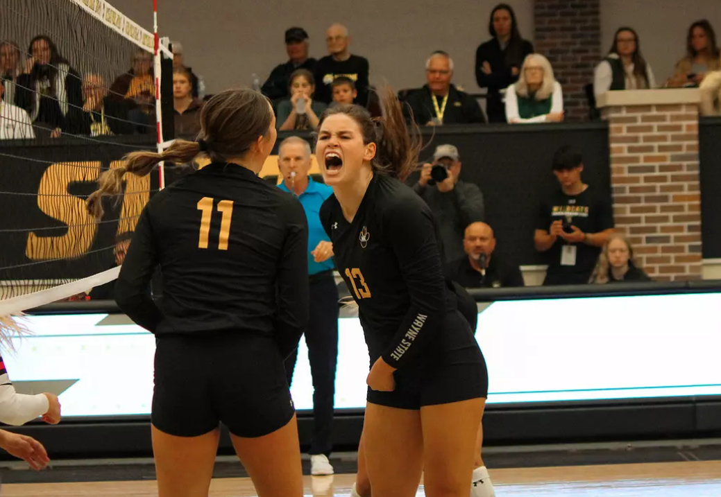 #6 Wayne State College Led By Double-Doubles From Beller And Romano ...
