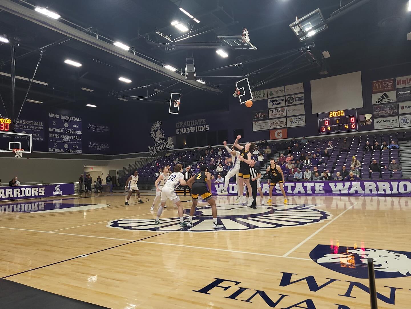 Late Bucket Leads Winona State Past Wayne State College Men | WDN ...