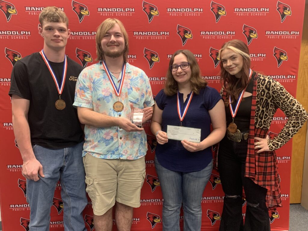Randolph Presented with Fourth Place KTCH Quiz Bowl Awards | WDN ...